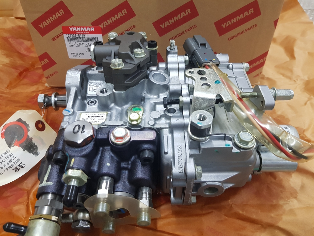 Injection pump yanmar 729236-51351 / with yanmar 119233-77932 ...